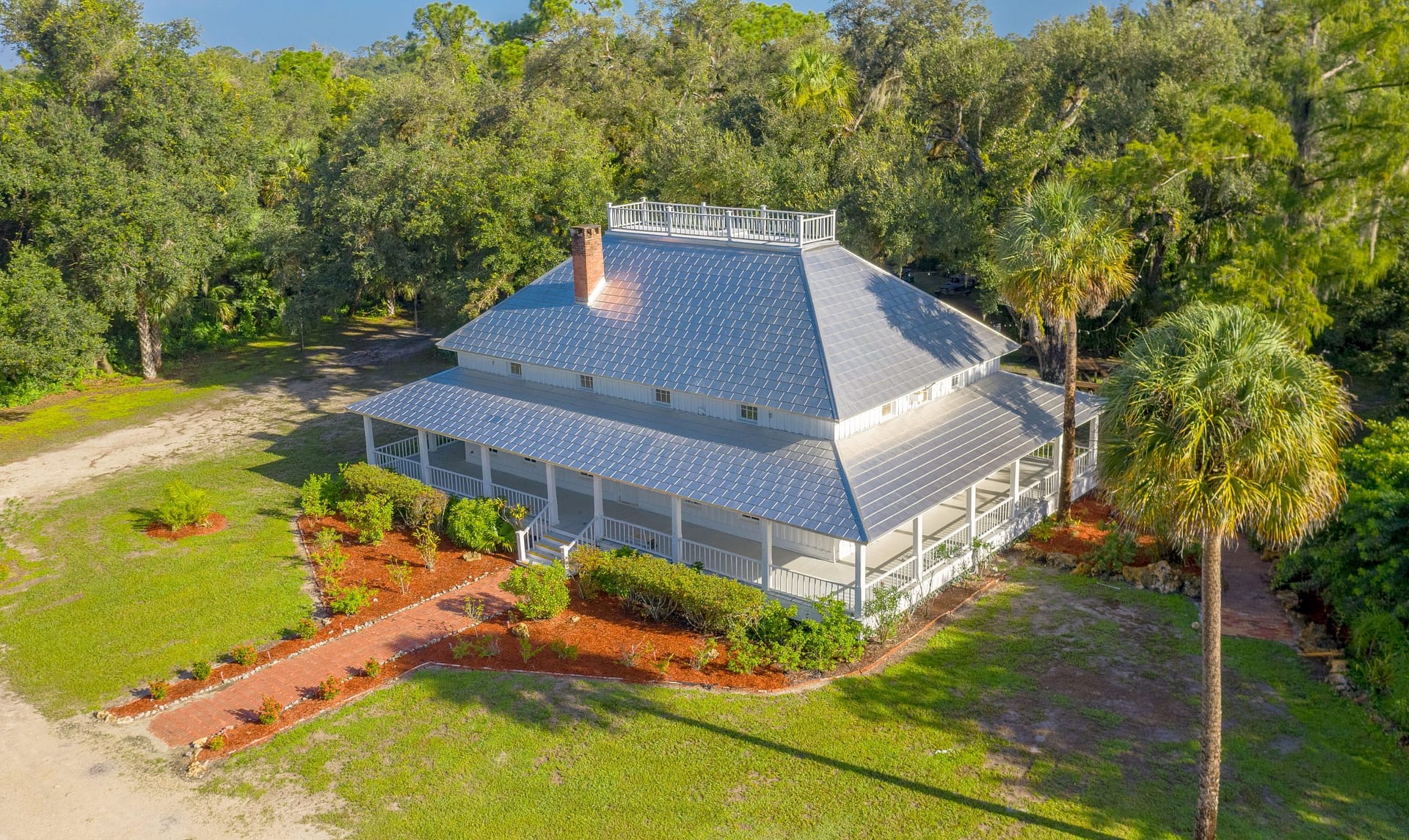Beautiful Terne Roof on Historic Captain Hendry House - Spengler Industries